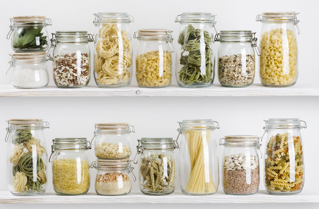 $10 renter friendly storage hacks | Storage ideas for apartments | Roost